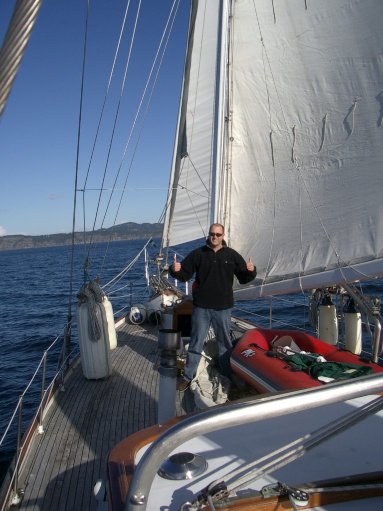 Book your sail training on Porpoise, with Pacific Encounters